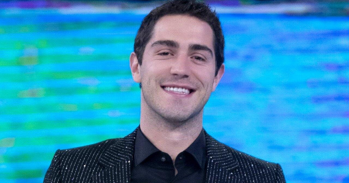 Tommaso Zorzi paparazzato con il nuovo fidanzato, ecco chi è -LE FOTO- - Newsroom Italia