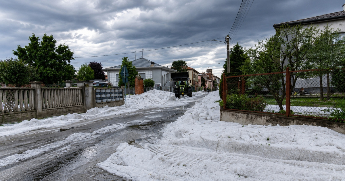 Avviso Meteo, Rischio temporali e grandine dal 28 maggio: ecco le ...