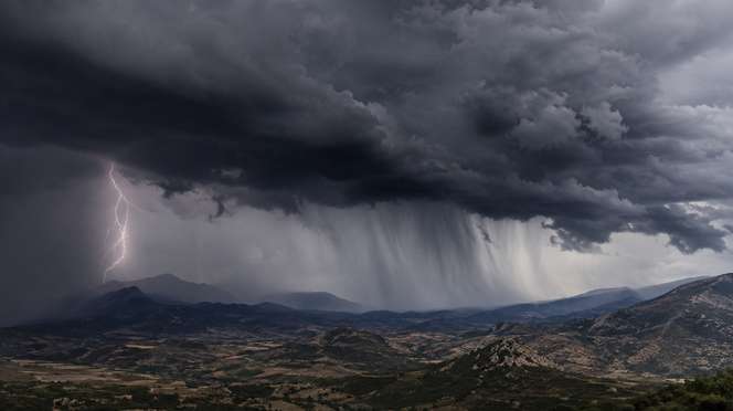 Meteo, Tra poche ore Forti Temporali: ecco le Regioni a Rischio ...