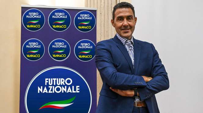 Vannacci incassa, fondi pubblici per Futuro Nazionale alla Camera dei ...